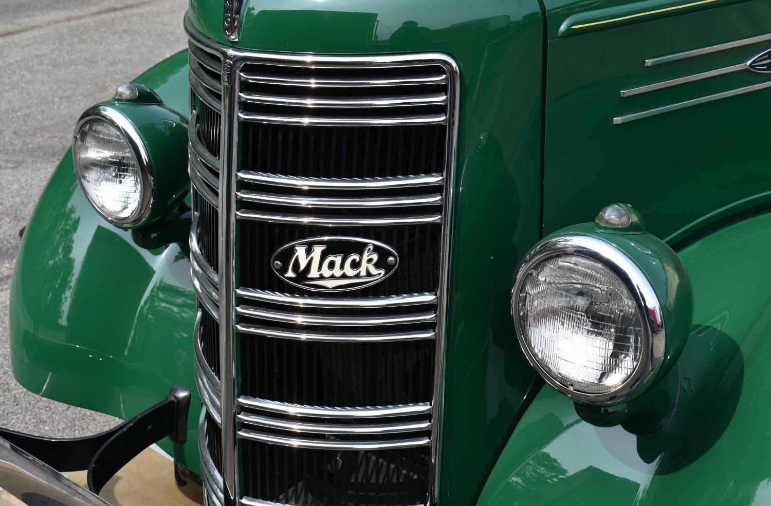 1940 Mack ED Pick-up Truck - Classic Car Restoration, Classic Pre-War ...
